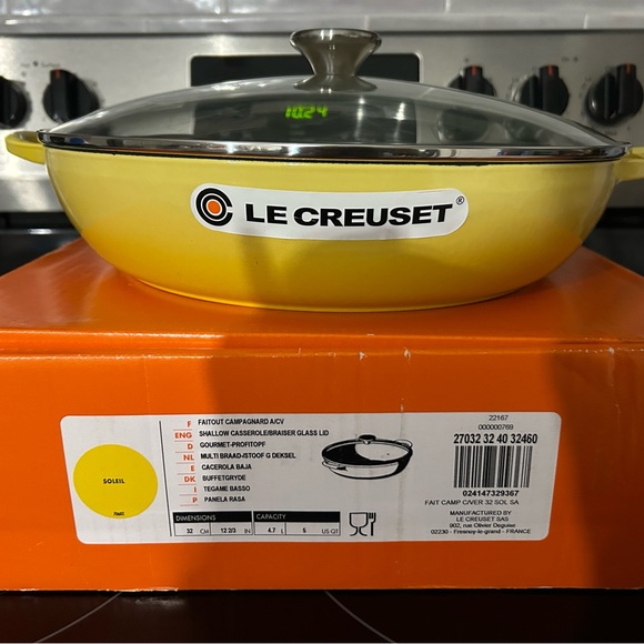Le Creuset | Kitchen | Rare Bnib Le Creuset Soleil Cast Iron Brasier ...